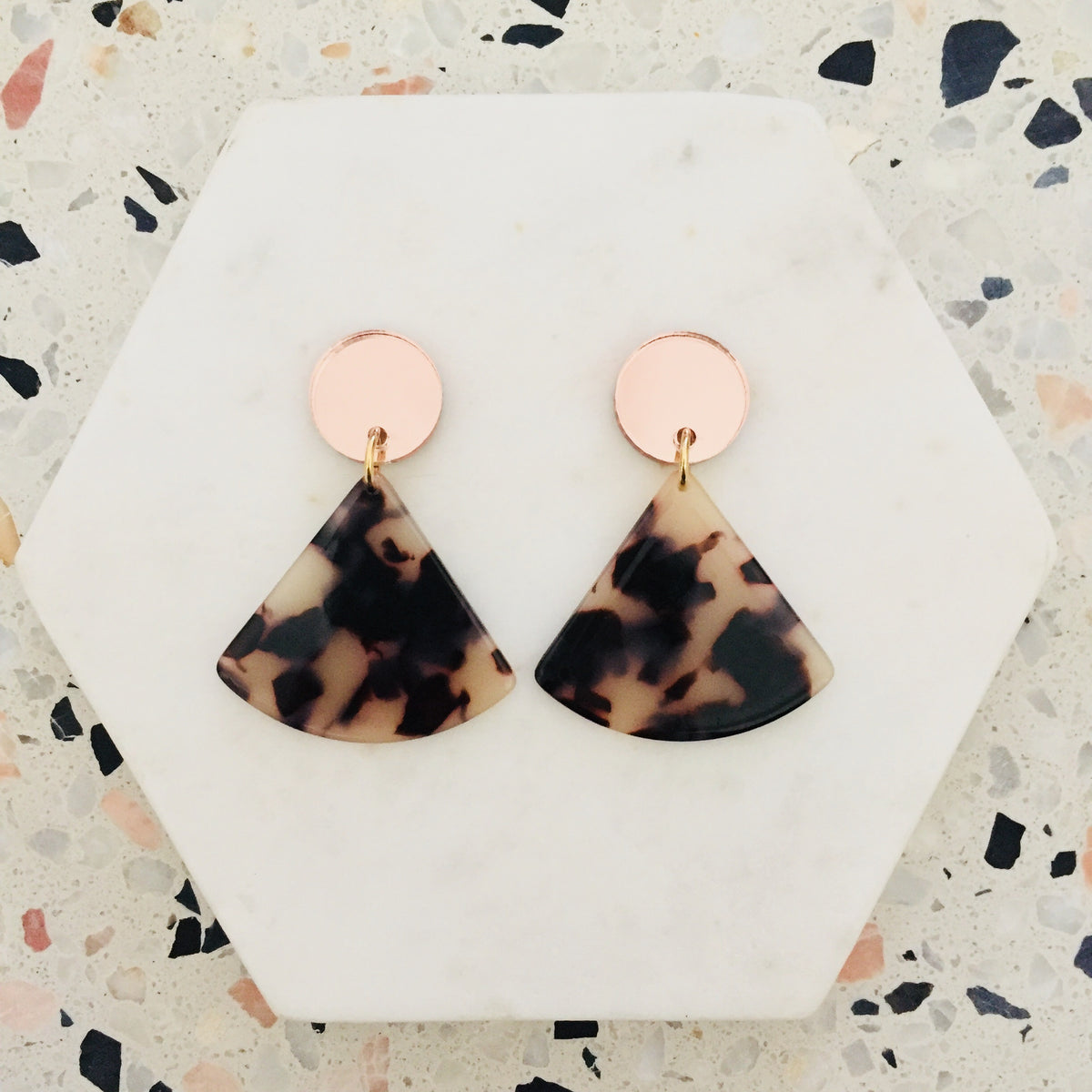 Triangle Drop Earrings - Ash/Blonde – KELLY TRUEMAN